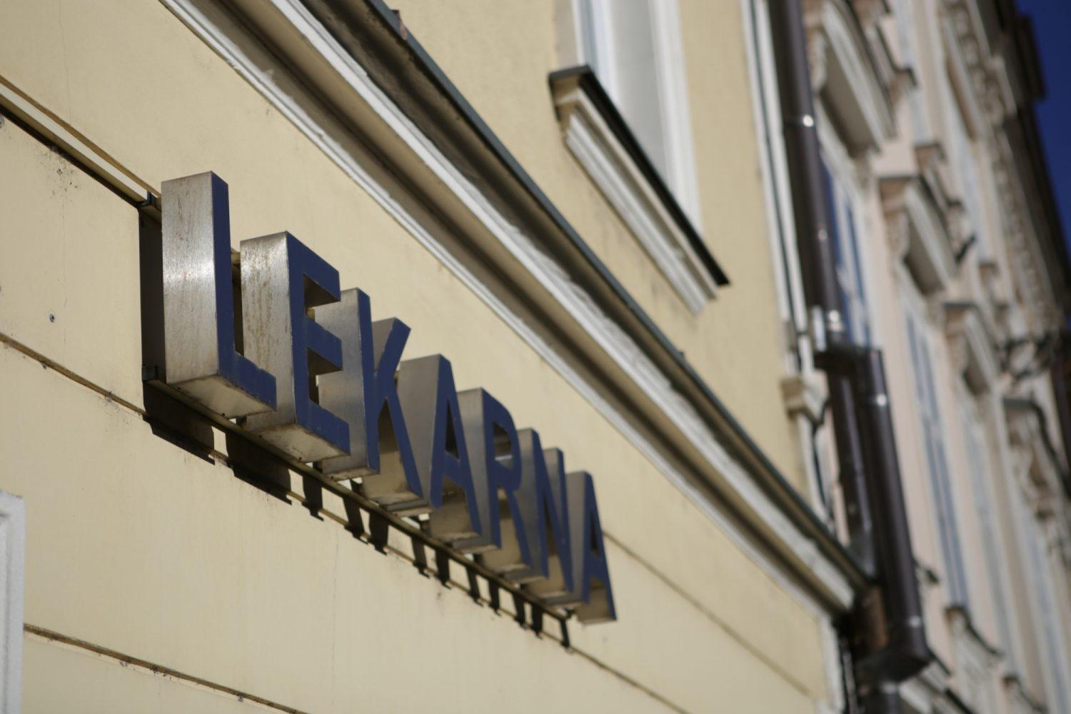 Evropsko digitalno covidno potrdilo lahko pridobite tudi v lekarni ...