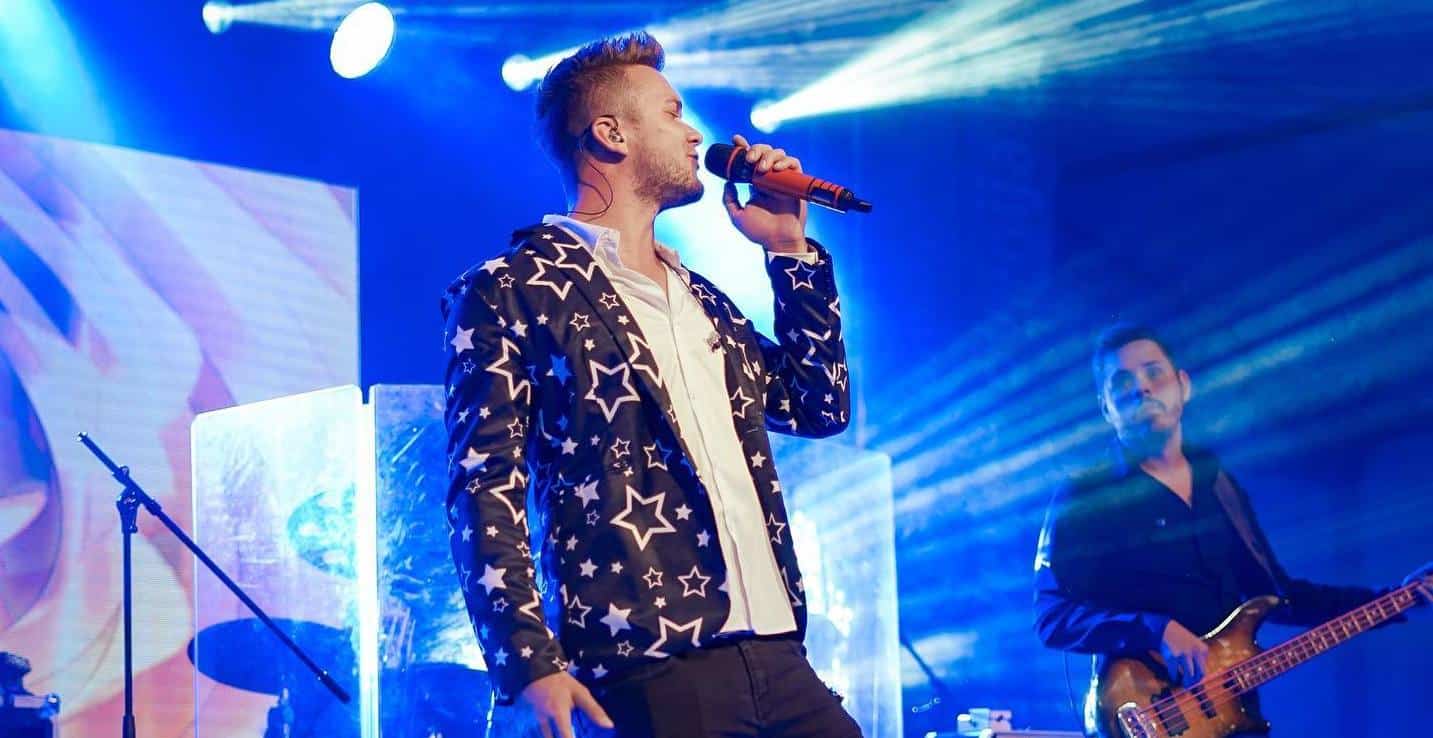 Z malo sreče do brezplačnih vstopnic za Mega božični žur. Vabijo Luka ...